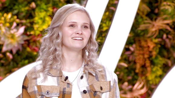 Tears on the Idol stage — Carrie Underwood breaks down after Samantha Ray’s gut-wrenching ...