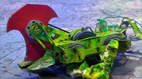 WATCH: Captain Shrederator vs. Death Roll: Qualifiers Video | BattleBots