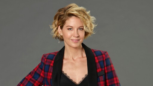 Jenna Elfman as Alice | Imaginary Mary