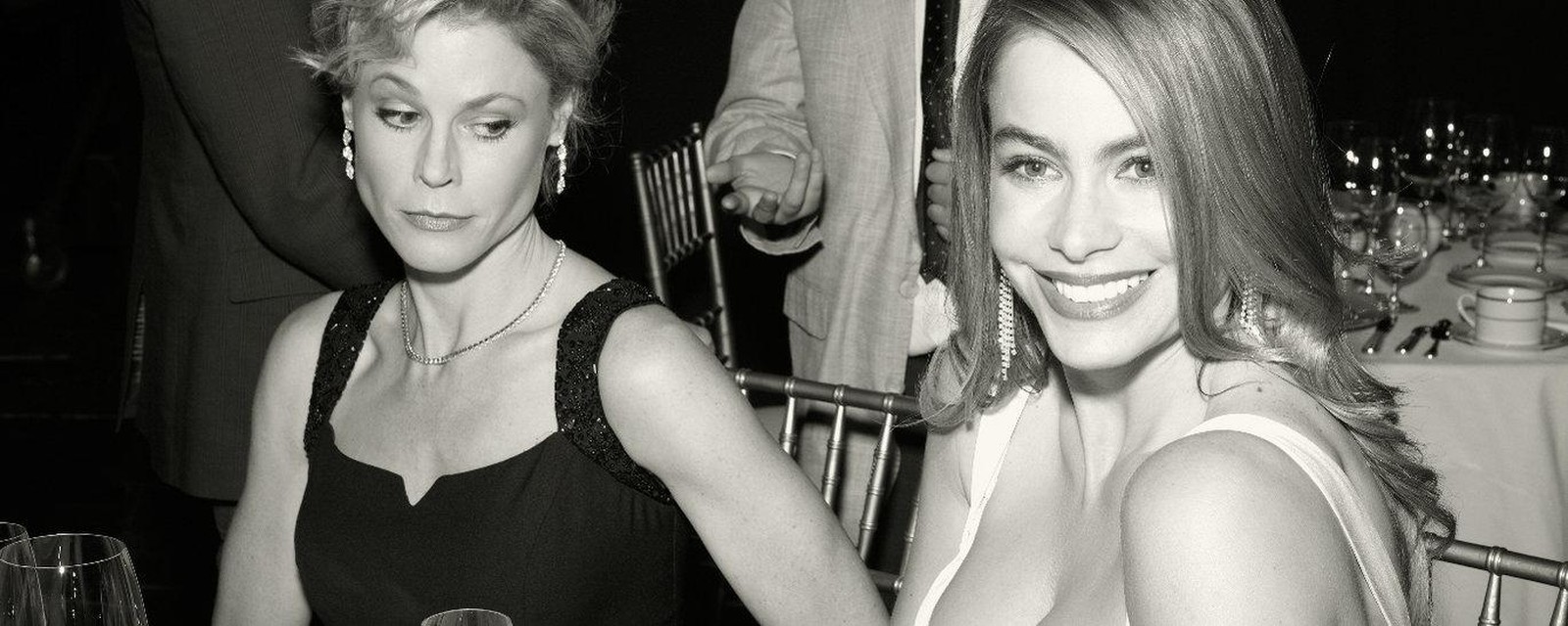 Claire And Gloria Recreate The Sophia Loren And Jayne Mansfield Photo