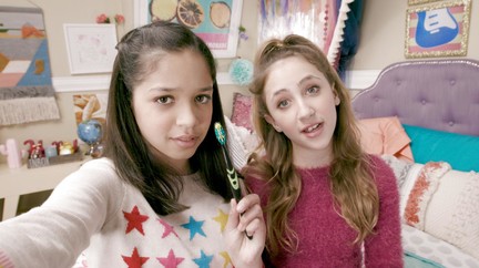 Watch Sydney to the Max TV Show | Disney Channel on DisneyNOW