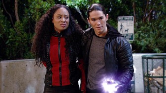 Watch Lab Rats: Elite Force TV Show - WatchDisneyXD.com